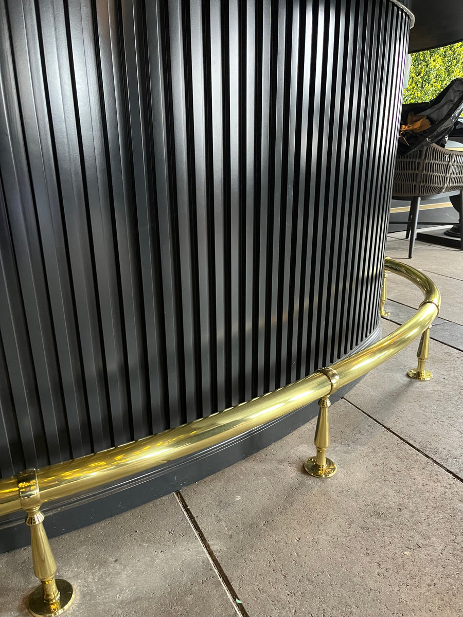 FOOTRAILS – Gallery Metalworks